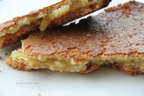 Lavender Flow Icing Mini-Cakes » Just a Smidgen