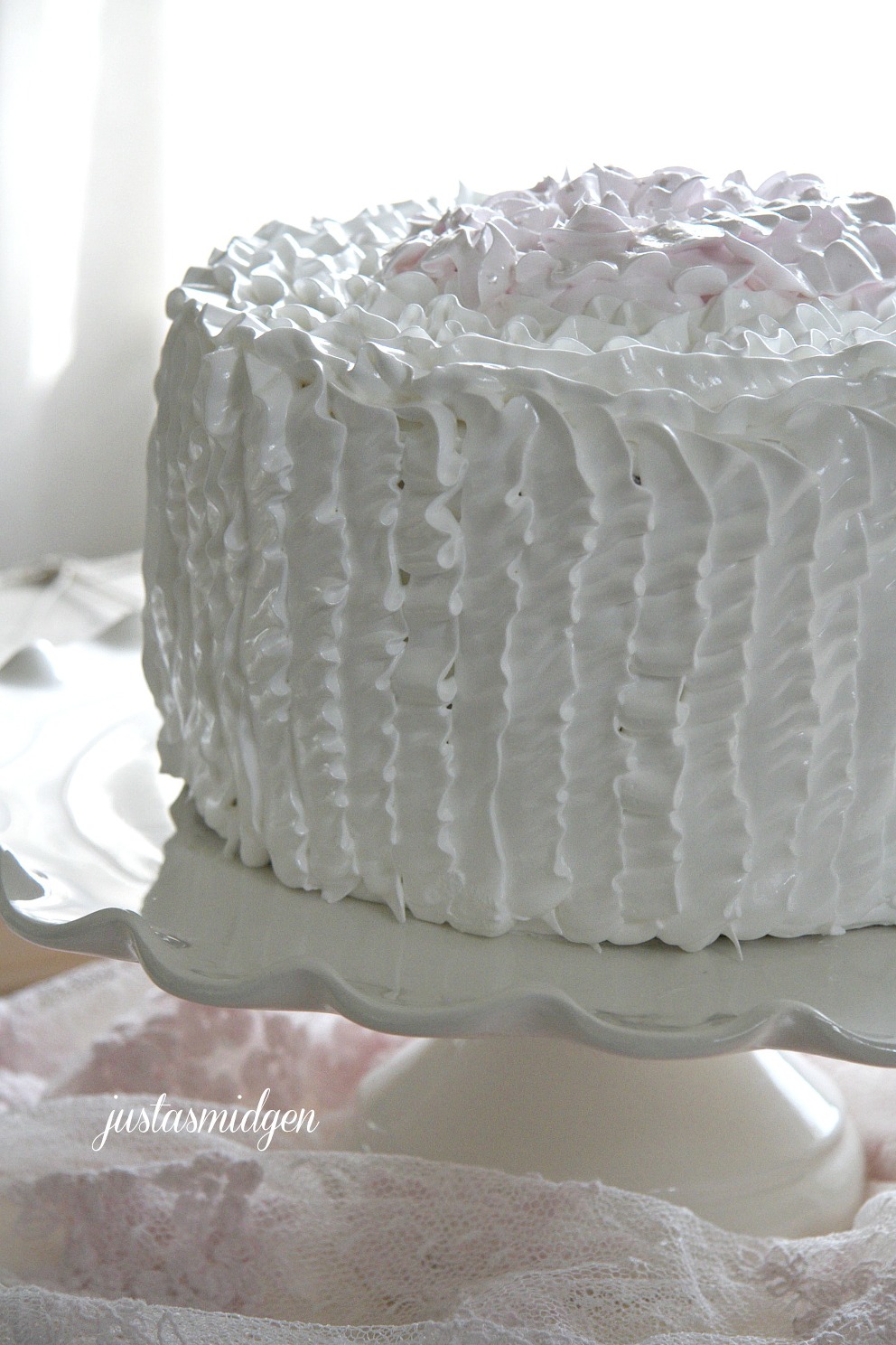 Red Velvet Chambord Surprise ♡ Cake with Ruffled Frosting » Just a Smidgen