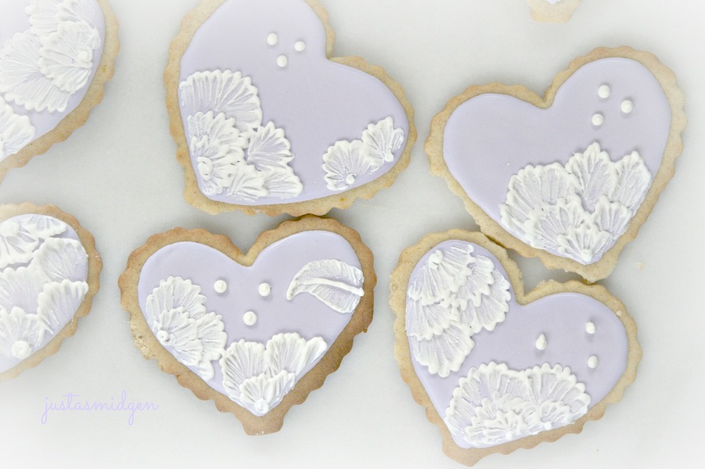 SweetAmbs Brush Embroidery Cookies.. for a Sweetie » Just a Smidgen
