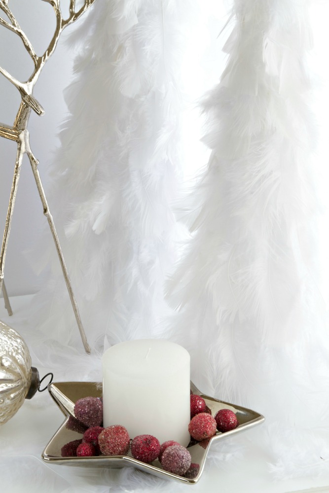 Wintery Snow Feather Christmas Trees » Just a Smidgen